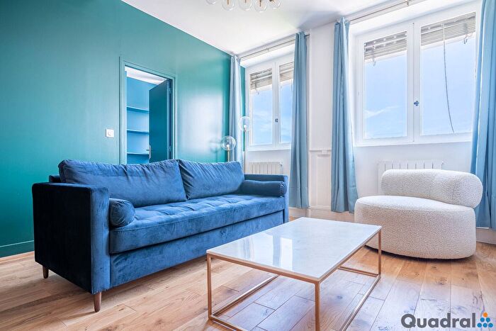 Appartement à louer - Vieux Lyon, Lyon ème arrondissement - 2 pièces - 1 chambre