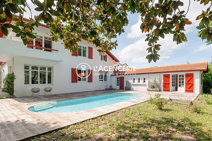 Maison 8 pièces à vendre - Larressore