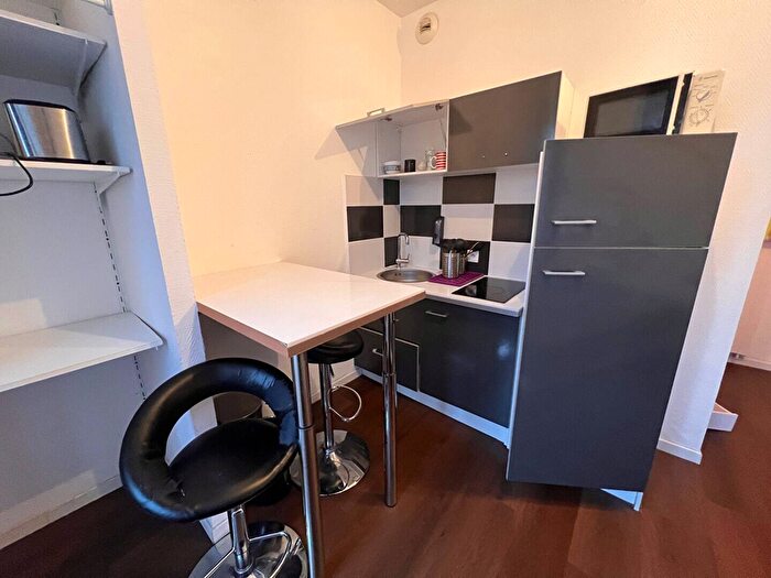 Centre, Brest : Appartement 1 pièce à louer