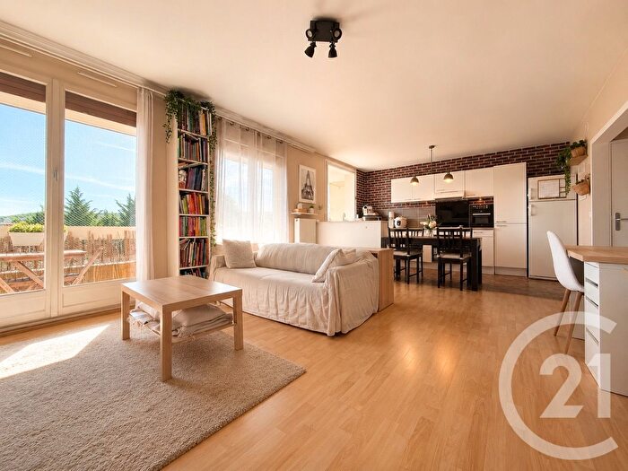 Appartement 4 pièces à Livry-Gargan, Centre-ville, à vendre