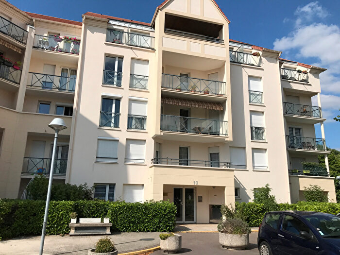 Appartement 3 pièces à Sucy-en-Brie, Fort, à louer