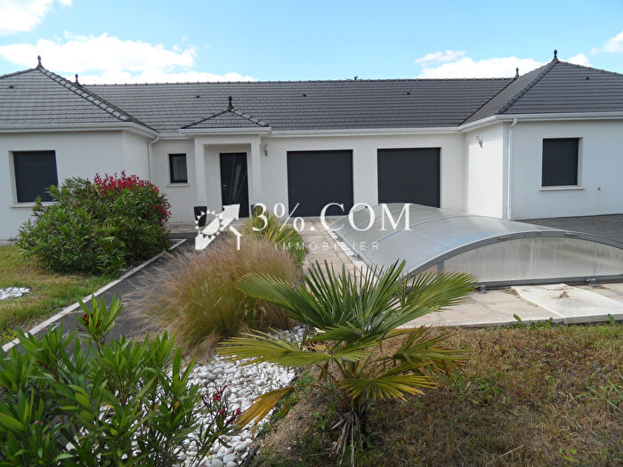 Maison à vendre - Châtellerault, Est - 8 pièces - 5 chambres