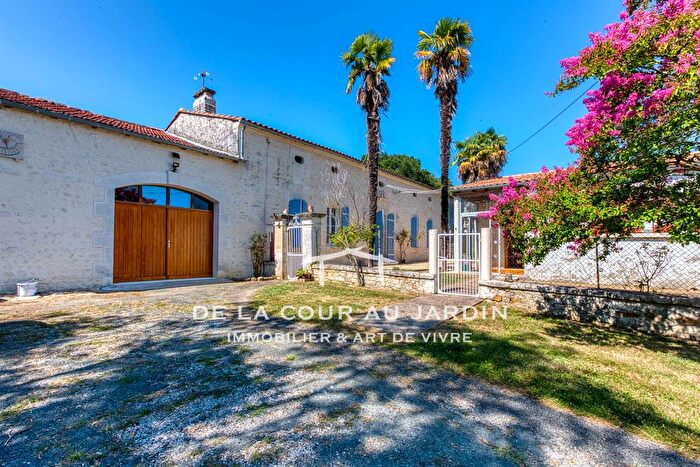 Maison à vendre - Avy - 6 pièces - 4 chambres