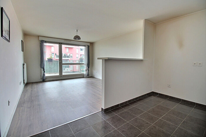 Appartement 3 pièces à vendre à Colombes, Europe