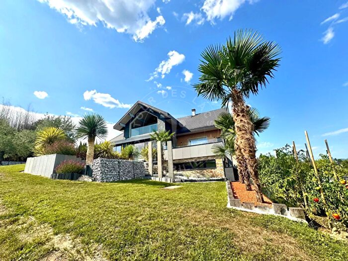 Rumilly, Les Collines, Nord : Maison 7 pièces à vendre