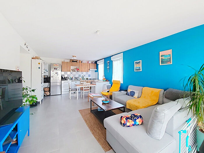 Appartement à louer - Ambès - 3 pièces - 2 chambres