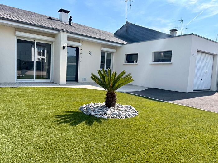Maison à vendre - Écouflant - 6 pièces - 3 chambres