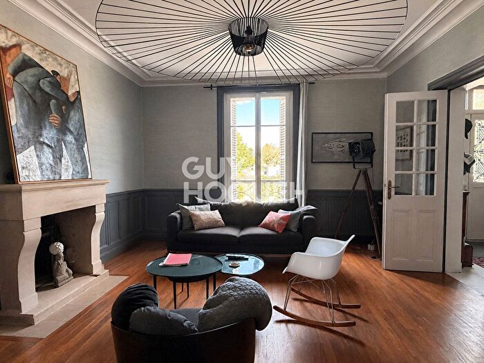 Mathieu : Maison 7 pièces à louer