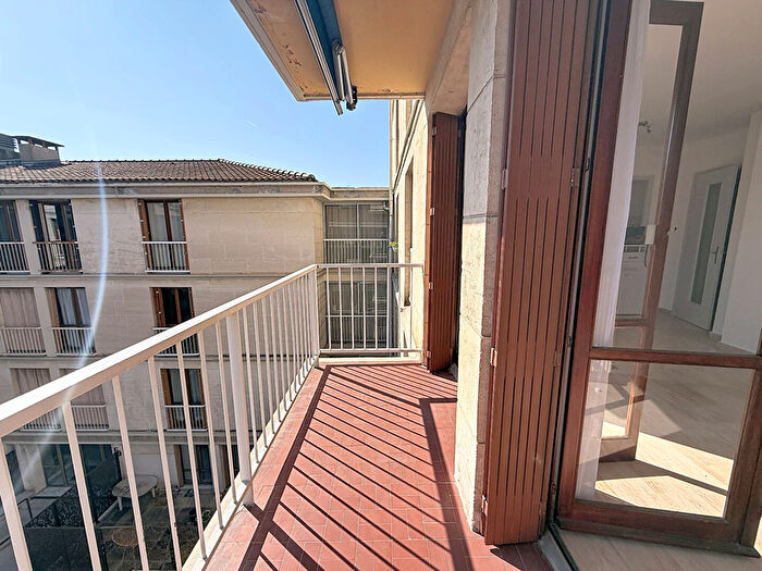 Appartement à louer - Avignon, Magnanen, Teinturiers - 2 pièces - 1 chambre