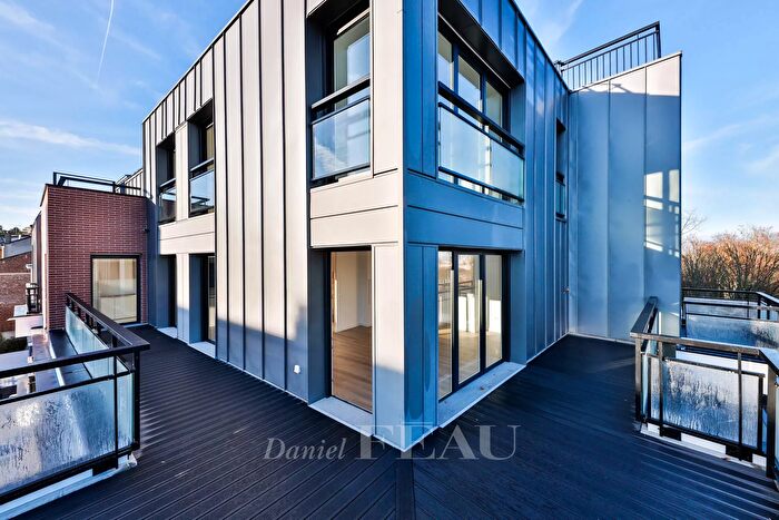 Garches, Buzenval - Appartement 5 pièces à louer
