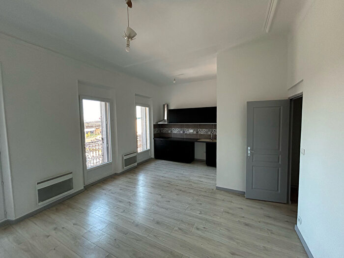 Appartement 3 pièces à Marseille 2ème, Euroméditerranée, à louer