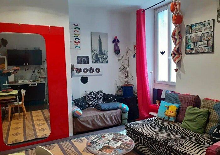 Appartement à louer - Marseille ème arrondissement - 2 pièces - 1 chambre