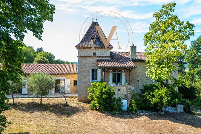 Mauroux : Maison 9 pièces à vendre