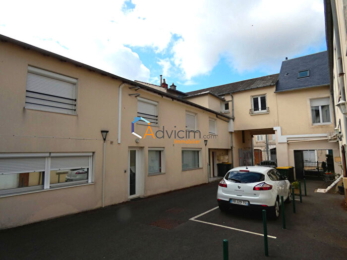 Appartement 2 pièces à louer - Bourges, Centre-ville, Charlet, Lahitolle, Pignoux, Sembat
