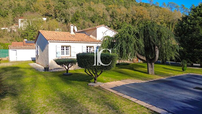 Maison à vendre - Bessèges - 5 pièces - 3 chambres