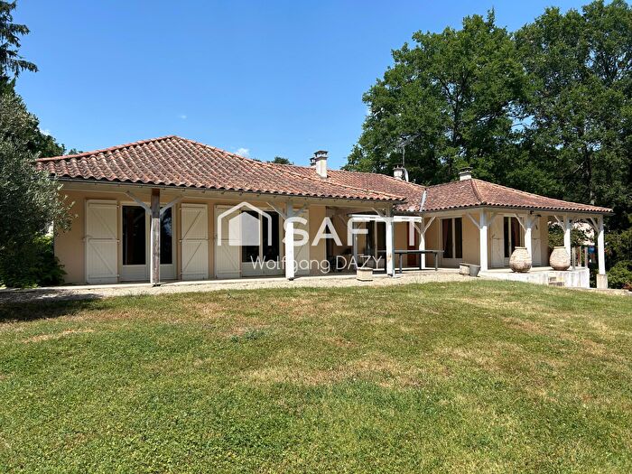 Maison 9 pièces à Saint-Cyr, à vendre