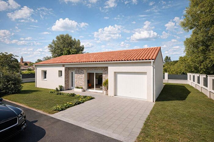 Maison 4 pièces à Carlus, à vendre