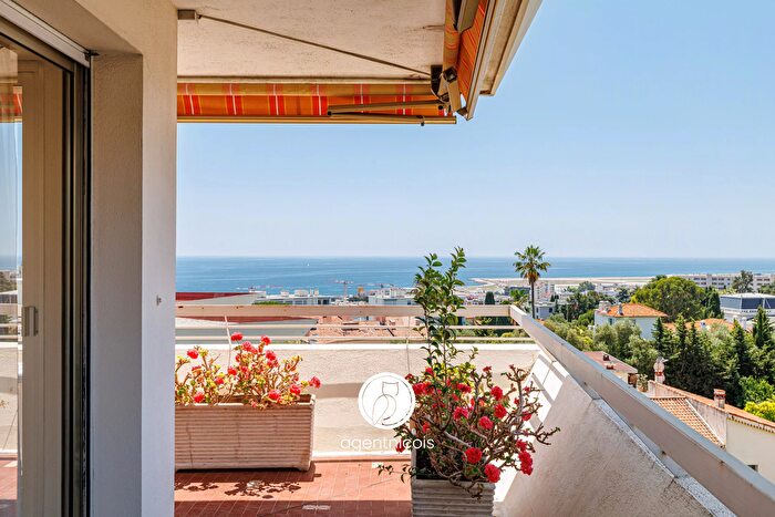 Appartement 5 pièces à vendre à Nice, Caucade