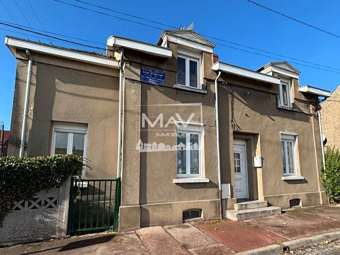 Maison à louer - Faubourgs, Saint-Omer - 4 pièces - 3 chambres