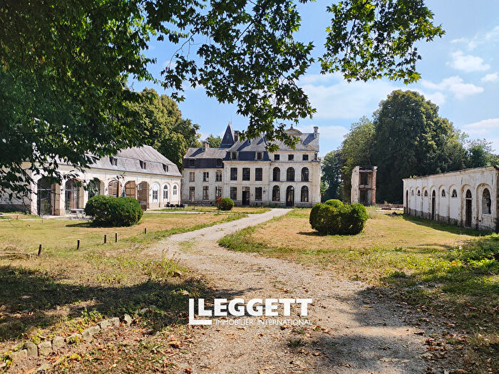 Maison à vendre - Humières - 8 pièces - 4 chambres