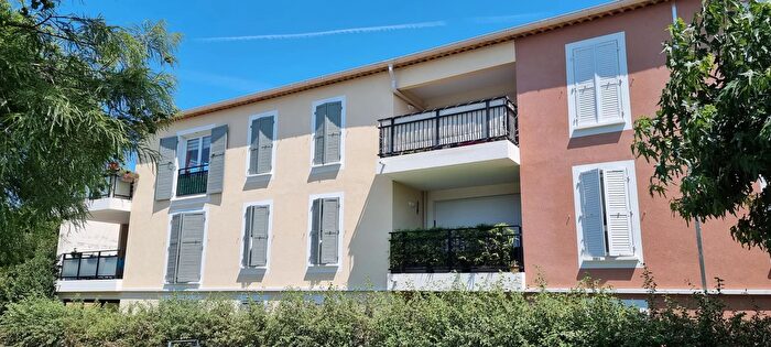 Appartement à vendre - Cogolin, Centre-ville, Subeiran, Pas de Grimaud - 3 pièces - 2 chambres
