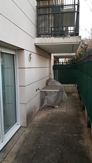 Appartement à louer - Rueil-Malmaison, Rueil sur Seine - 1 pièce