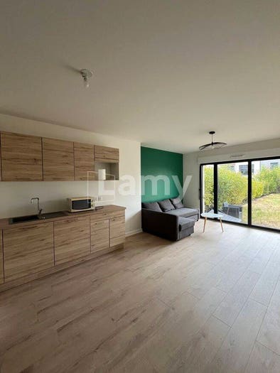 Coeuilly-Village Parisien-Jules Vallès, Champigny-sur-Marne : Appartement 3 pièces à louer