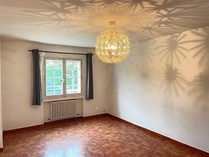 Appartement à louer - La Tour-dAigues - 2 pièces