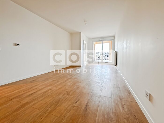 Gennevilliers, Les Chevrins, Cité-Jardins : Appartement 2 pièces à vendre