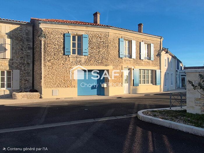 Maison 4 pièces à vendre à Loulay
