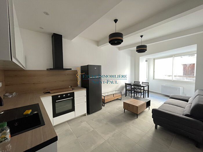 Appartement à louer - Béziers - 2 pièces - 1 chambre