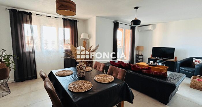 Maison à vendre - Roquebrune-sur-Argens, Village - 5 pièces