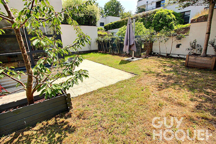 Appartement à vendre - Rueil-Malmaison, Jonchere, Malmaison, Saint-Cucufa - 3 pièces - 2 chambres