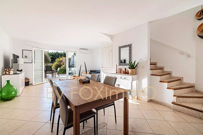 Maison à vendre - Villeneuve-Loubet - 4 pièces - 3 chambres