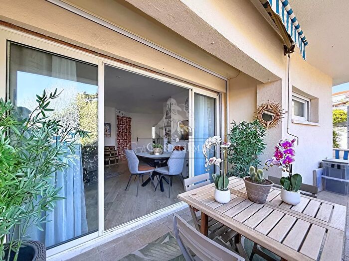 Appartement à vendre - Cannes, Petit Juas - 3 pièces - 2 chambres