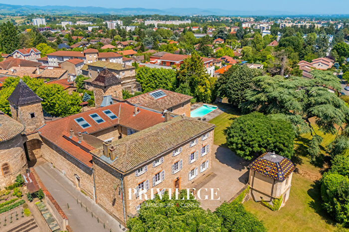 Maison 18 pièces à vendre - Limas