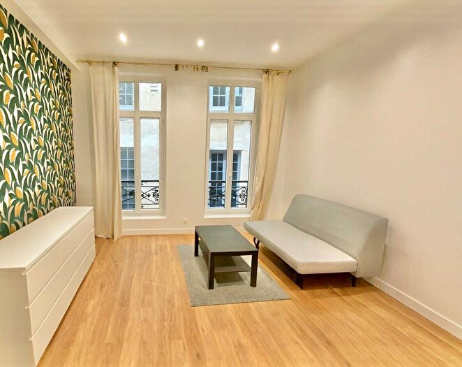 Appartement à louer - Odéon, Paris ème arrondissement - 1 pièce
