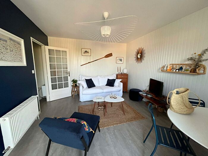 Appartement à vendre - Dinard, Centre-ville, Plage de lEcluse, Pointe du Moulinet - 2 pièces - 1 chambre