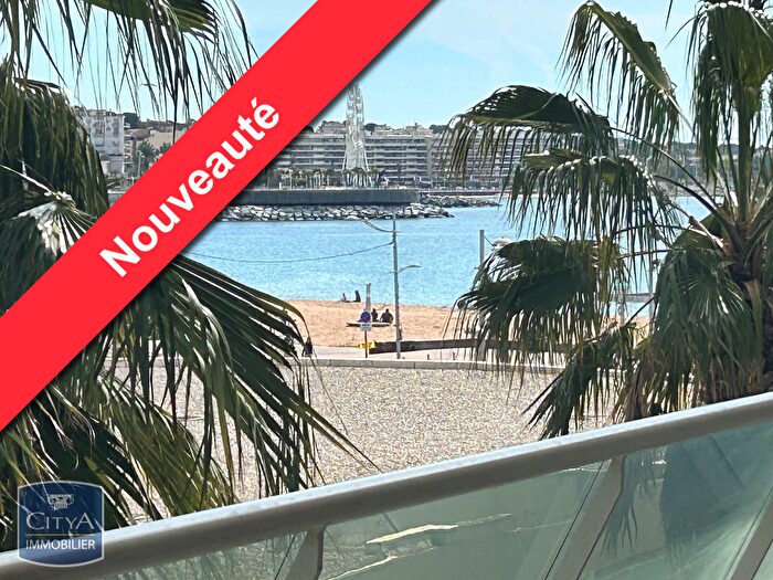 Appartement à vendre - Fréjus, Fréjus Plage - 2 pièces - 1 chambre