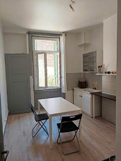 Appartement à louer - Saint-Étienne - 2 pièces - 1 chambre