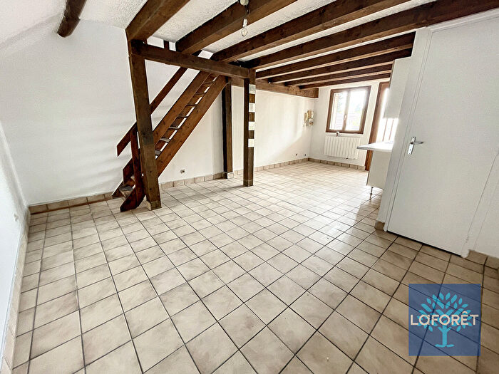 Brétigny-sur-Orge, La Roseraie : Appartement 1 pièce à louer