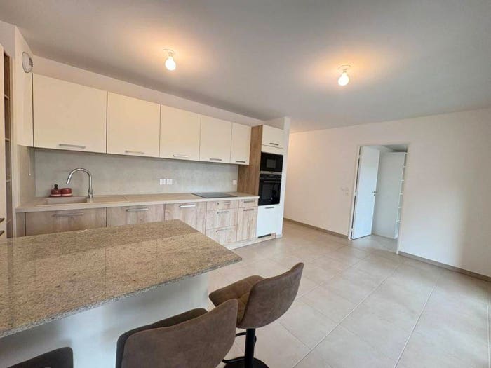 Cessole, Nice : Appartement 3 pièces à louer