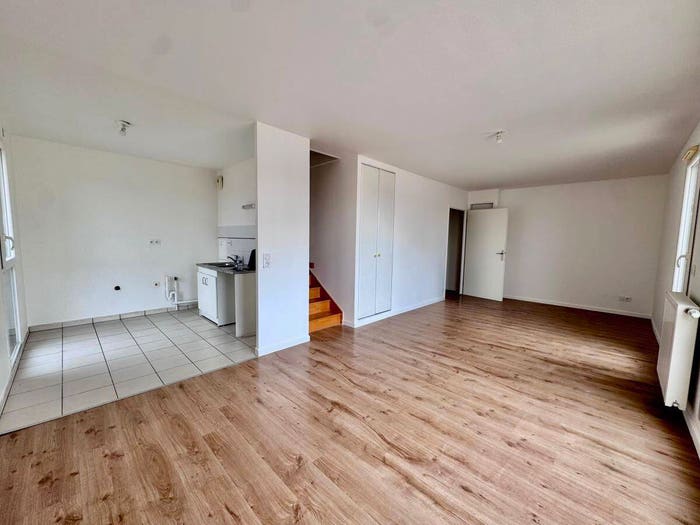 Le Village, Carrières-sous-Poissy - Appartement 4 pièces à louer