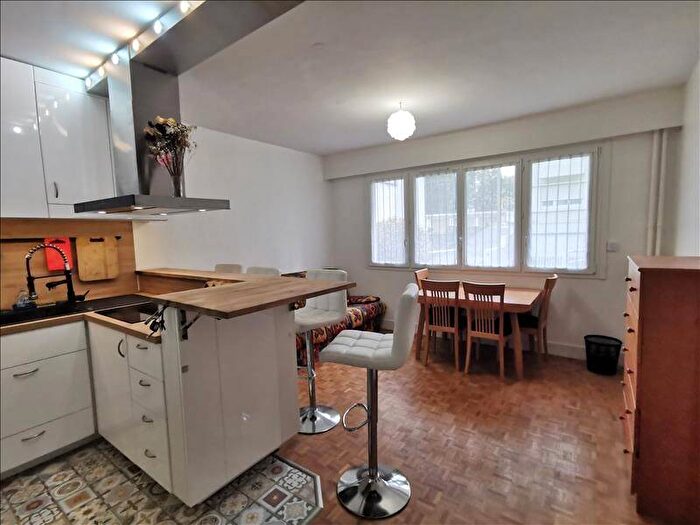 Appartement à louer - Desgranges-Fontenay, Sceaux - 3 pièces - 2 chambres