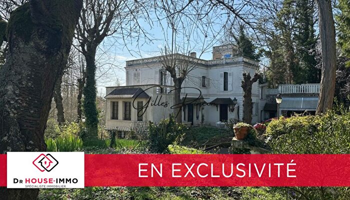 Maison à vendre - Follainville-Dennemont - 10 pièces - 6 chambres