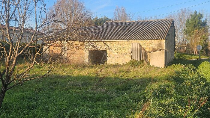 Maison 3 pièces à Saint-Genès-de-Fronsac, à vendre