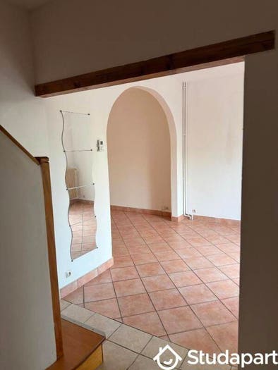 Saint Martin, Pontoise - Appartement 1 pièce à louer