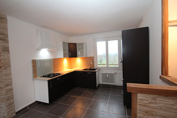 Appartement à louer - Decize - 3 pièces - 2 chambres