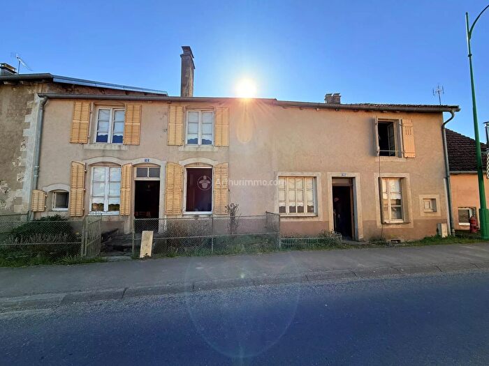 Soulaucourt-sur-Mouzon : Maison 5 pièces à vendre