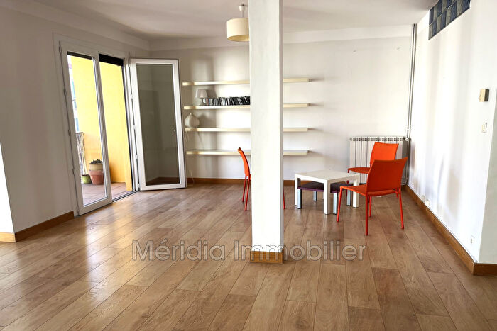 Appartement à vendre - Perpignan, Saint-Martin - 3 pièces - 2 chambres